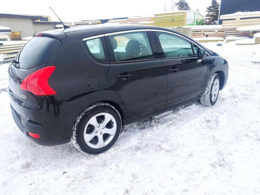 Melns Peugeot 3008 2010 Utena, ar dzinēja tilpumu 1.60 L un nobraukumu 230 tūkst. km par 3500 €, foto 8 vietnē AUTOMOTO.COM.LV