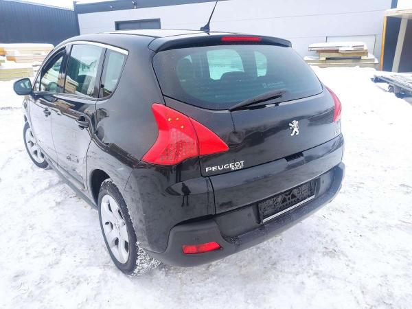 Melns Peugeot 3008 2010 Utena, ar dzinēja tilpumu 1.60 L un nobraukumu 230 tūkst. km par 3500 €, foto 4 vietnē AUTOMOTO.COM.LV