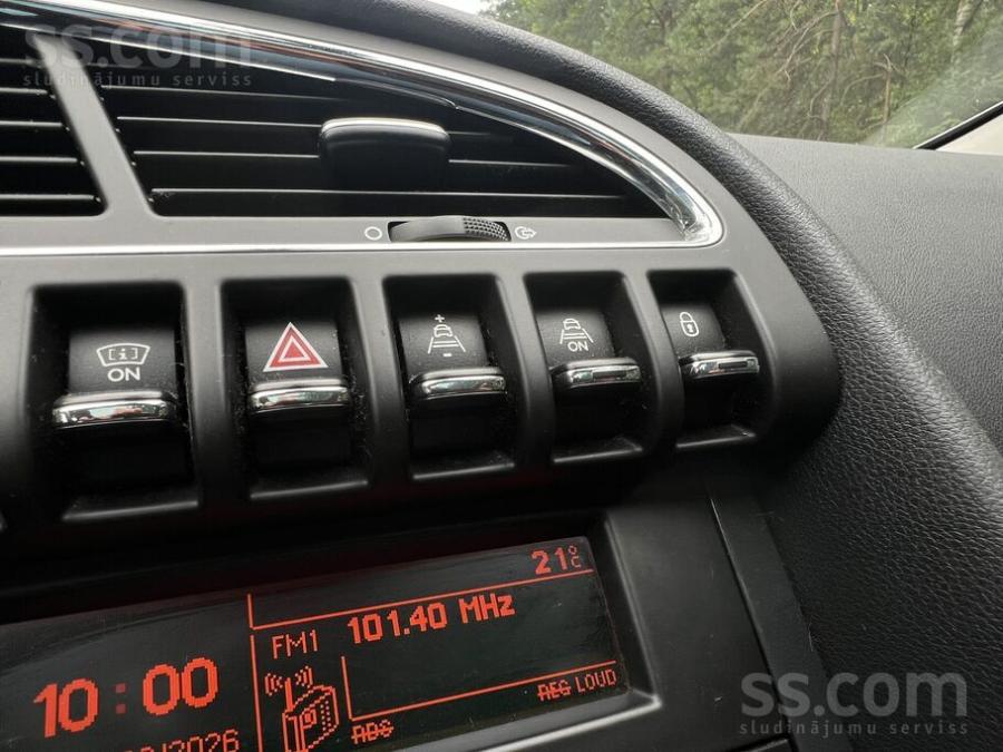 Melns Peugeot 3008 2010 Rēzekne, ar dzinēja tilpumu 1.60 L un nobraukumu 281 tūkst. km par 3550 €, foto 14 vietnē AUTOMOTO.COM.LV