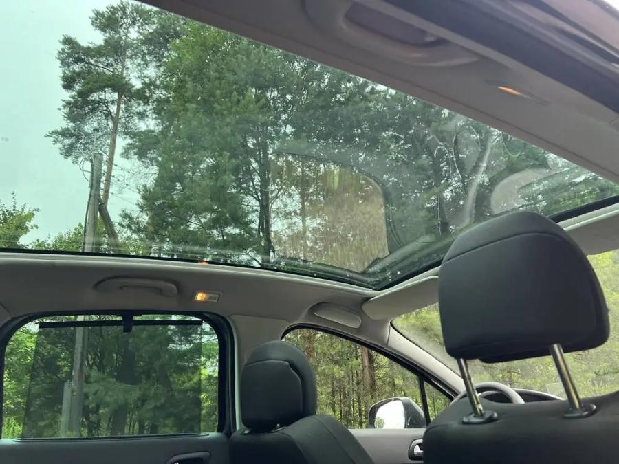 Melns Peugeot 3008 2010 Rēzekne, ar dzinēja tilpumu 1.60 L un nobraukumu 281 tūkst. km par 3550 €, foto 20 vietnē AUTOMOTO.COM.LV
