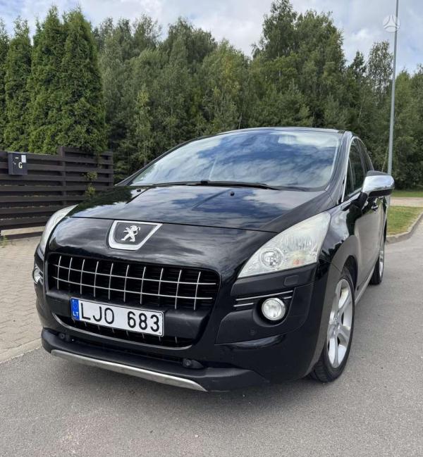 Melns Peugeot 3008 2010 Viļņa, ar dzinēja tilpumu 1.56 L un nobraukumu 312 tūkst. km par 3350 €, foto 8 vietnē AUTOMOTO.COM.LV