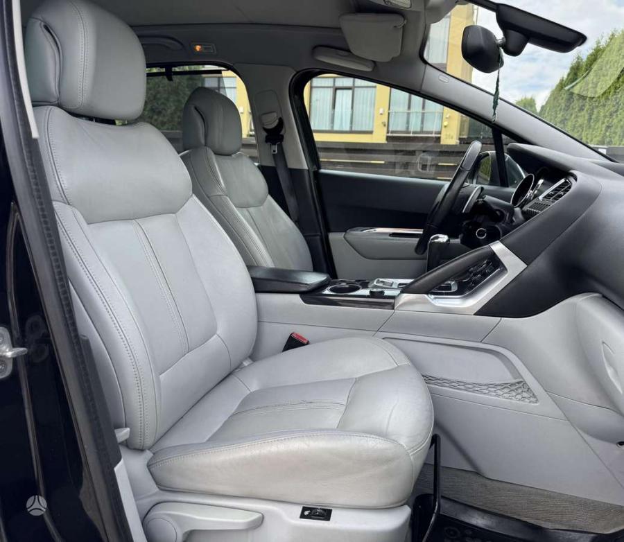 Black Peugeot 3008 2010 in Vilnius, with an engine capacity of 1.56 L and mileage of 312 thousand km for 3350 €, photo 17 on AUTOMOTO.COM.LV