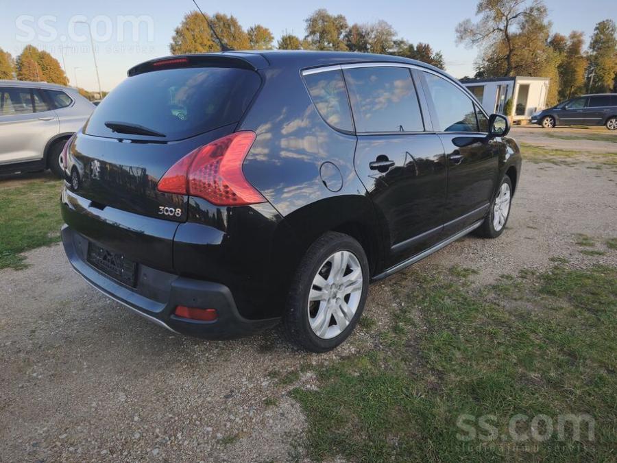 Черный Пежо 3008 2010 в Кулдига, объемом двигателя 1.60 л и пробегом 175 тыс. км за 4390 €, фото 4 на AUTOMOTO.COM.LV