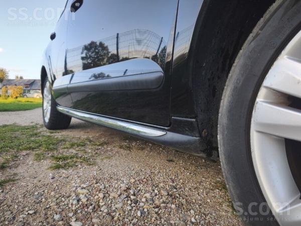 Melns Peugeot 3008 2010 Kuldīga, ar dzinēja tilpumu 1.60 L un nobraukumu 175 tūkst. km par 4390 €, foto 10 vietnē AUTOMOTO.COM.LV