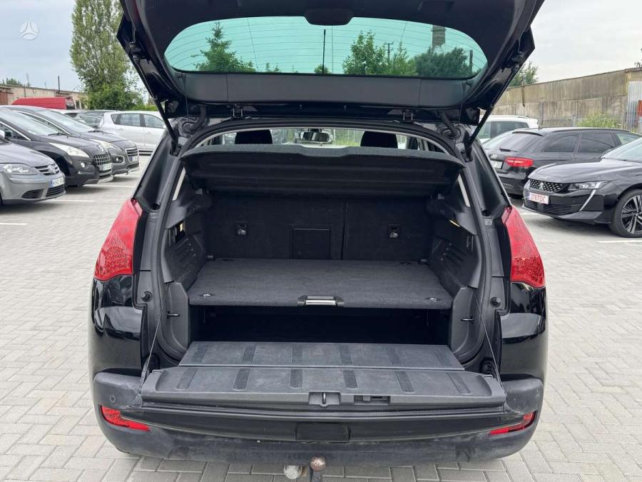 Melns Peugeot 3008 2011 Tauragė, ar dzinēja tilpumu 2.00 L un nobraukumu 253 tūkst. km par 3700 €, foto 9 vietnē AUTOMOTO.COM.LV