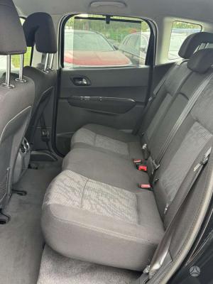 Melns Peugeot 3008 2011 Tauragė, ar dzinēja tilpumu 2.00 L un nobraukumu 253 tūkst. km par 3700 €, foto 15 vietnē AUTOMOTO.COM.LV