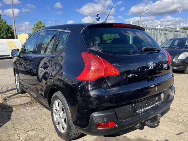Melns Peugeot 3008 2011 Prienai, ar dzinēja tilpumu 2.00 L un nobraukumu 218 tūkst. km par 3444 €, foto 4 vietnē AUTOMOTO.COM.LV