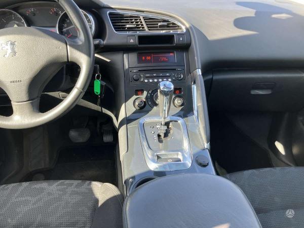 Melns Peugeot 3008 2011 Prienai, ar dzinēja tilpumu 2.00 L un nobraukumu 218 tūkst. km par 3444 €, foto 6 vietnē AUTOMOTO.COM.LV