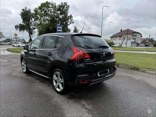 Black Peugeot 3008 2011 in Taurage, with an engine capacity of 1.56 L and mileage of 258 thousand km for 3400 €, photo 5 on AUTOMOTO.COM.LV