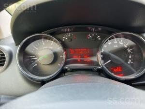 Melns Peugeot 3008 2011 Ogre, ar dzinēja tilpumu 1.60 L un nobraukumu 166 tūkst. km par 2999 €, foto 3 vietnē AUTOMOTO.COM.LV