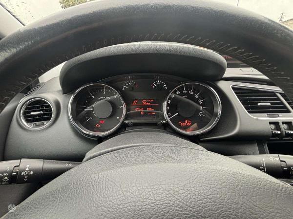 Black Peugeot 3008 2012 in Taurage, with an engine capacity of 2.00 L and mileage of 223 thousand km for 3750 €, photo 10 on AUTOMOTO.COM.LV