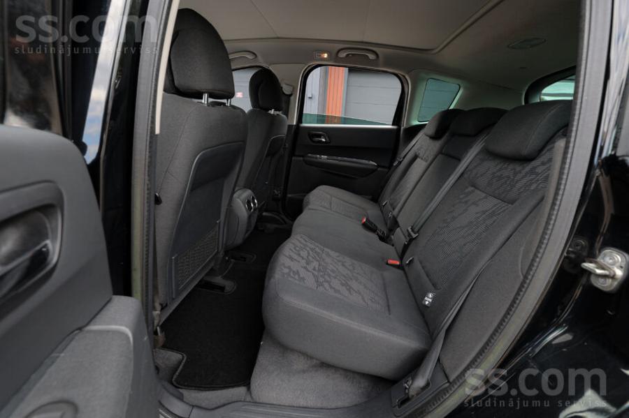 Melns Peugeot 3008 2012 Jelgava, ar dzinēja tilpumu 2.00 L un nobraukumu 258 tūkst. km par 4990 €, foto 11 vietnē AUTOMOTO.COM.LV