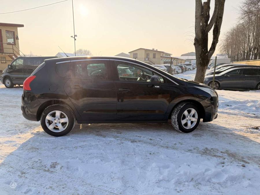 Melns Peugeot 3008 2013 Tauragė, ar dzinēja tilpumu 1.56 L un nobraukumu 204 tūkst. km par 3450 €, foto 8 vietnē AUTOMOTO.COM.LV