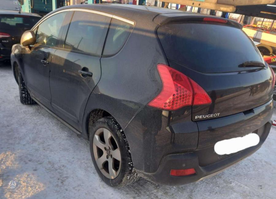 Black Peugeot 3008 2013 in Panevezys, with an engine capacity of 2.00 L and mileage of 280 thousand km for 4200 €, photo 6 on AUTOMOTO.COM.LV
