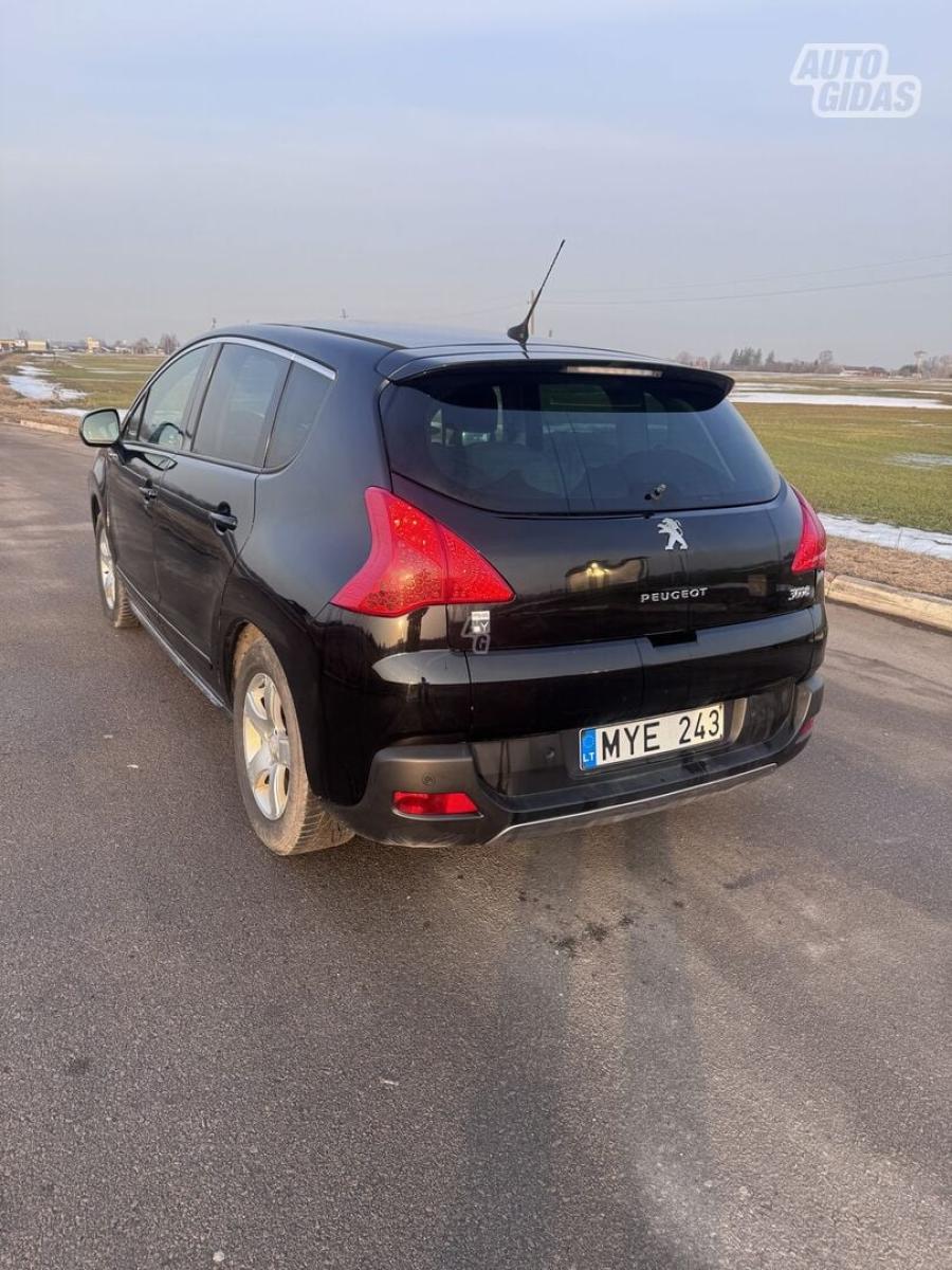 Black Peugeot 3008 2013 in Vilnius, with an engine capacity of 2.00 L and mileage of 169 thousand km for 5500 €, photo 3 on AUTOMOTO.COM.LV