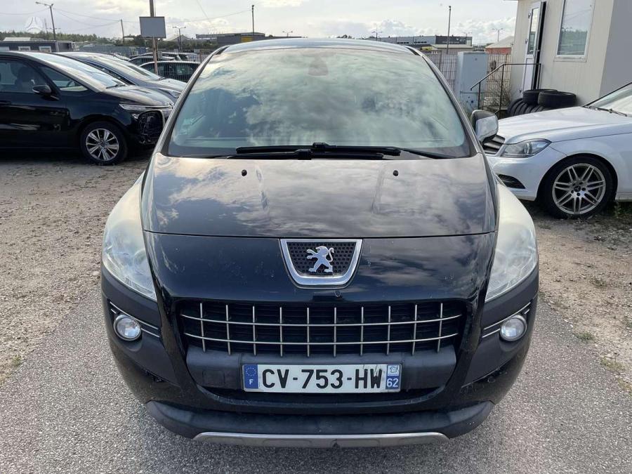 Melns Peugeot 3008 2013 Viļņa, ar dzinēja tilpumu 1.56 L un nobraukumu 200 tūkst. km par 3599 €, foto 5 vietnē AUTOMOTO.COM.LV