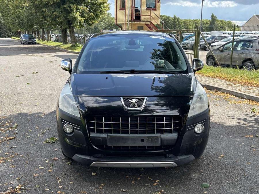 Black Peugeot 3008 2013 in Taurage, with an engine capacity of 2.00 L and mileage of 230 thousand km for 3550 €, photo 3 on AUTOMOTO.COM.LV