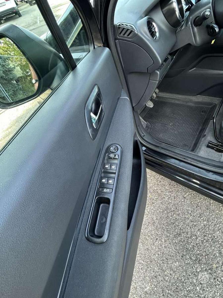 Melns Peugeot 3008 2014 Marijampole, ar dzinēja tilpumu 1.56 L un nobraukumu 252 tūkst. km par 4750 €, foto 15 vietnē AUTOMOTO.COM.LV