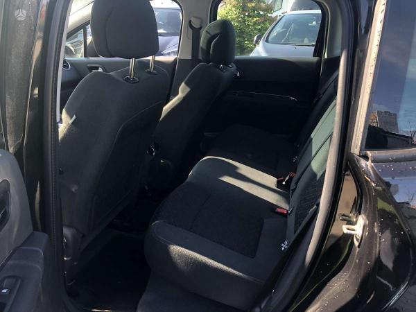 Melns Peugeot 3008 2015 Klaipėda, ar dzinēja tilpumu 1.60 L un nobraukumu 192 tūkst. km par 6300 €, foto 10 vietnē AUTOMOTO.COM.LV