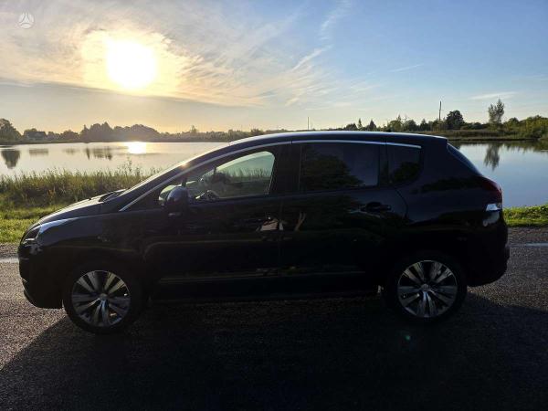 Пежо 3008 2015 в Таураге на AUTOMOTO.COM.LV Черный Пежо 3008 2015 в Таураге, объемом двигателя 1.56 л и пробегом 188 тыс. км за 5000 €, фото 10 на AUTOMOTO.COM.LV