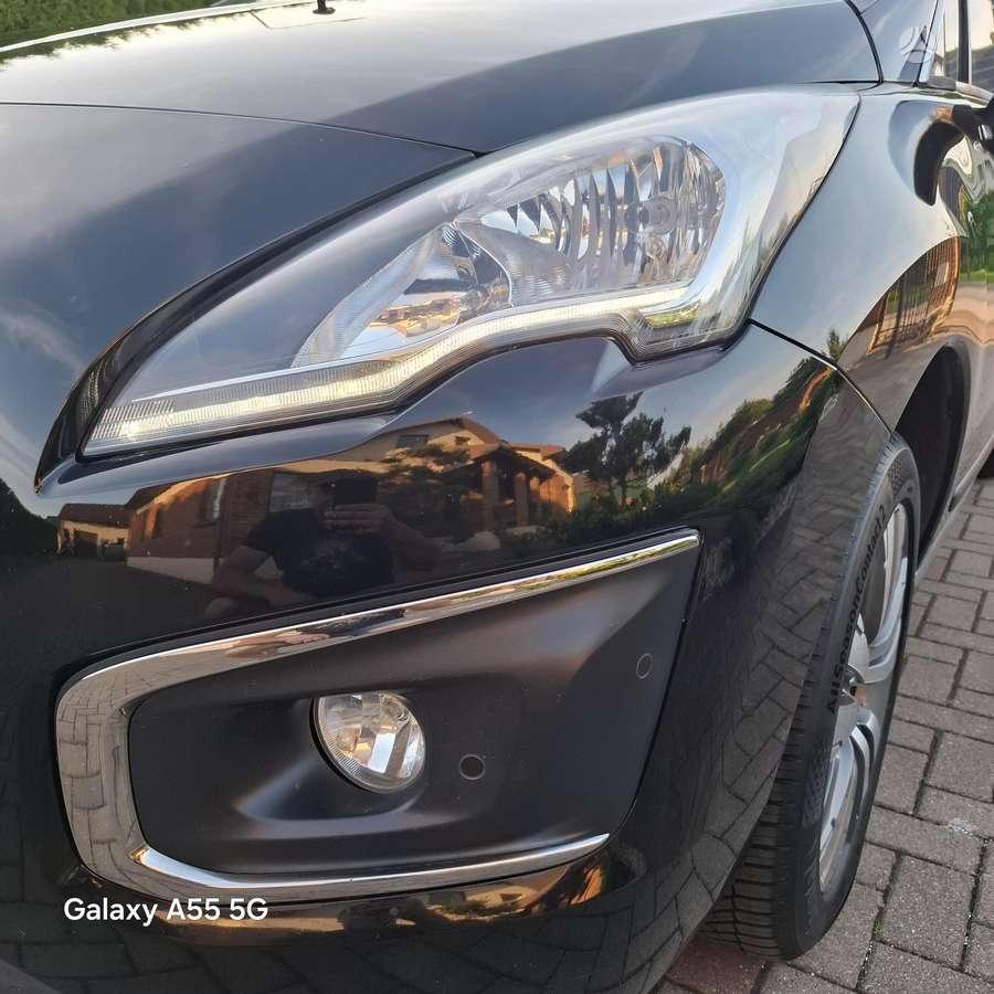 Black Peugeot 3008 2016 in Silale, with an engine capacity of 1.56 L and mileage of 181 thousand km for 5800 €, photo 3 on AUTOMOTO.COM.LV