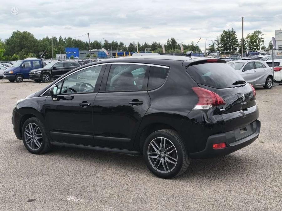 Black Peugeot 3008 2016 in Panevezys, with an engine capacity of 1.56 L and mileage of 200 thousand km for 6300 €, photo 4 on AUTOMOTO.COM.LV