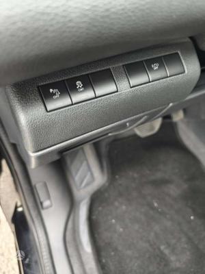 Black Peugeot 3008 2016 in Panevezys, with an engine capacity of 1.56 L and mileage of 200 thousand km for 6300 €, photo 11 on AUTOMOTO.COM.LV