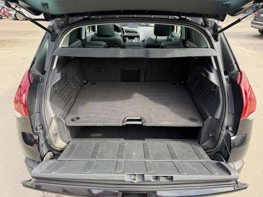 Melns Peugeot 3008 2016 Viļņa, ar dzinēja tilpumu 1.60 L un nobraukumu 320 tūkst. km par 2900 €, foto 15 vietnē AUTOMOTO.COM.LV