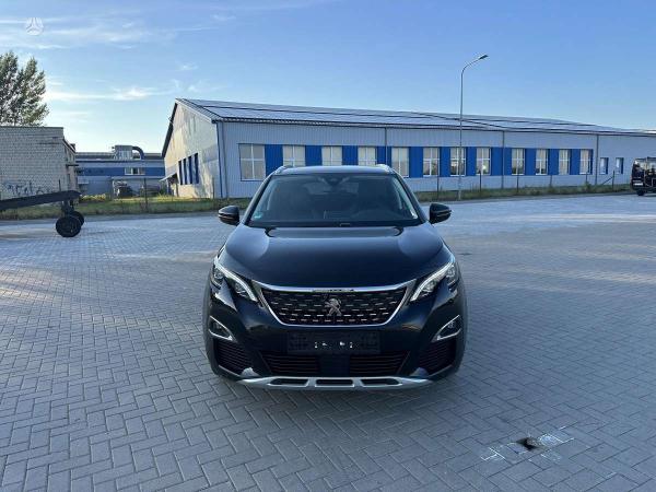 Black Peugeot 3008 2017 in Taurage, with an engine capacity of 1.20 L and mileage of 106 thousand km for 9900 €, photo 3 on AUTOMOTO.COM.LV