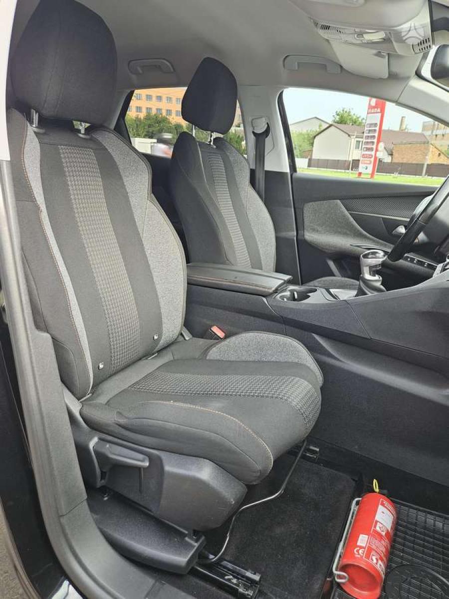 Melns Peugeot 3008 2017 Šauļi, ar dzinēja tilpumu 1.60 L un nobraukumu 189 tūkst. km par 10750 €, foto 18 vietnē AUTOMOTO.COM.LV