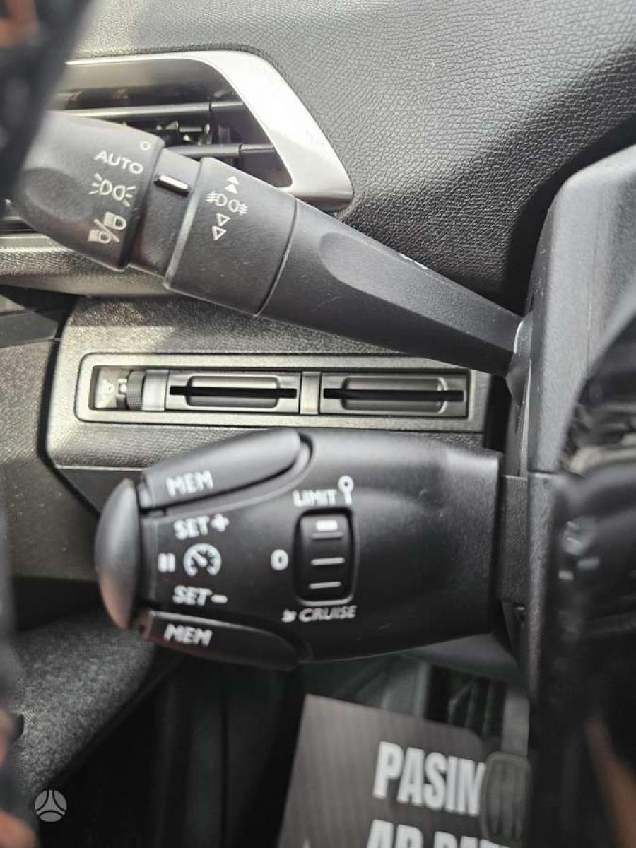 Black Peugeot 3008 2017 in Siauliai, with an engine capacity of 1.60 L and mileage of 189 thousand km for 10950 €, photo 22 on AUTOMOTO.COM.LV