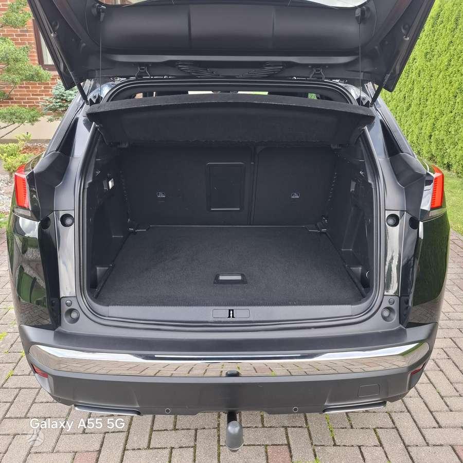 Black Peugeot 3008 2018 in Silale, with an engine capacity of 1.50 L and mileage of 180 thousand km for 10800 €, photo 11 on AUTOMOTO.COM.LV