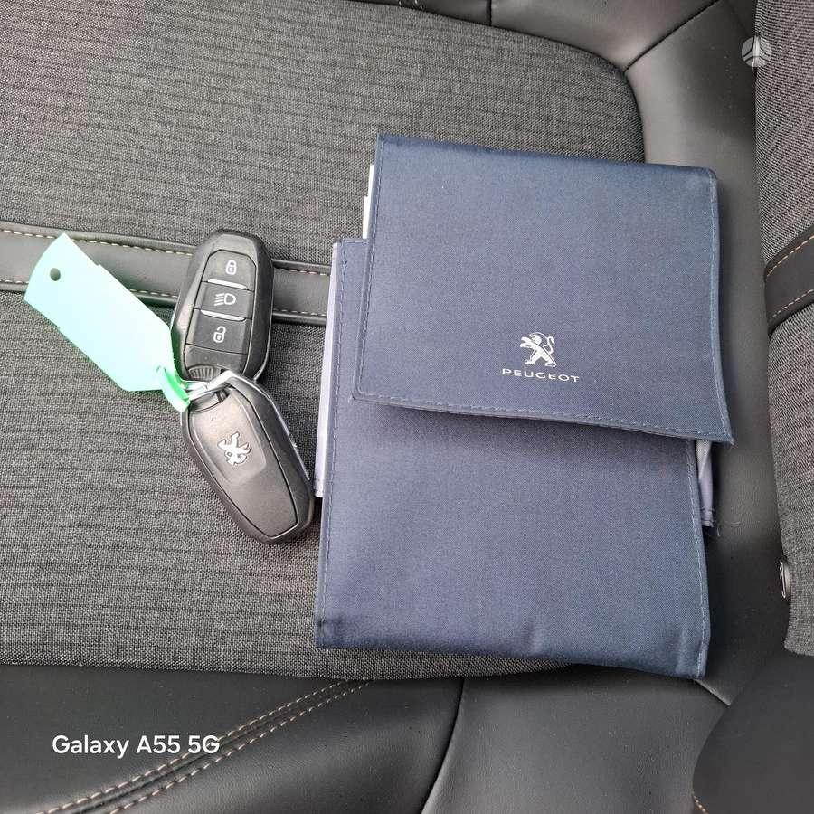 Black Peugeot 3008 2018 in Silale, with an engine capacity of 1.50 L and mileage of 180 thousand km for 10800 €, photo 26 on AUTOMOTO.COM.LV
