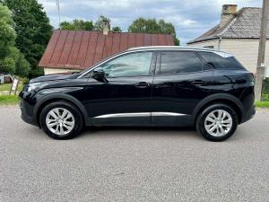 Black Peugeot 3008 2018 in Birstonas, with an engine capacity of 1.50 L and mileage of 275 thousand km for 10700 €, photo 7 on AUTOMOTO.COM.LV