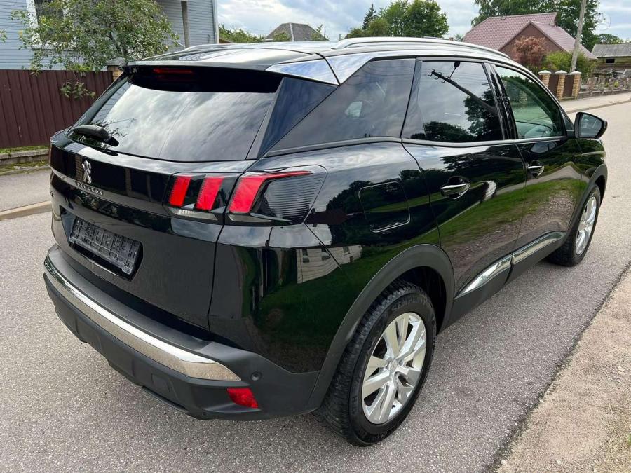 Black Peugeot 3008 2018 in Birstonas, with an engine capacity of 1.50 L and mileage of 275 thousand km for 10700 €, photo 9 on AUTOMOTO.COM.LV
