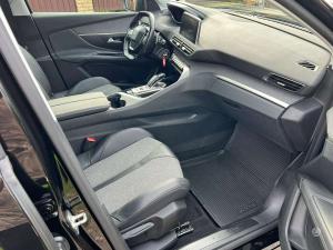 Black Peugeot 3008 2018 in Birstonas, with an engine capacity of 1.50 L and mileage of 275 thousand km for 10700 €, photo 11 on AUTOMOTO.COM.LV