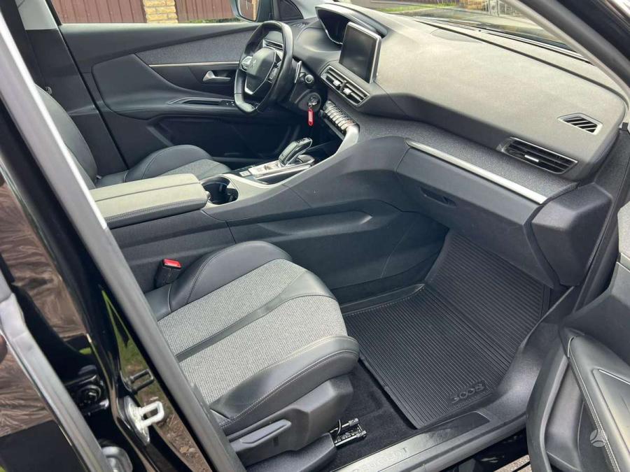 Black Peugeot 3008 2018 in Birstonas, with an engine capacity of 1.50 L and mileage of 275 thousand km for 10700 €, photo 11 on AUTOMOTO.COM.LV