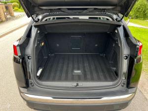 Black Peugeot 3008 2018 in Birstonas, with an engine capacity of 1.50 L and mileage of 275 thousand km for 10700 €, photo 14 on AUTOMOTO.COM.LV