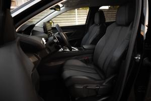 Black Peugeot 3008 2021 in Riga, with an engine capacity of 1.50 L and mileage of 170 thousand km for 22990 €, photo 15 on AUTOMOTO.COM.LV