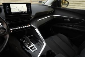 Black Peugeot 3008 2021 in Riga, with an engine capacity of 1.50 L and mileage of 170 thousand km for 22990 €, photo 18 on AUTOMOTO.COM.LV