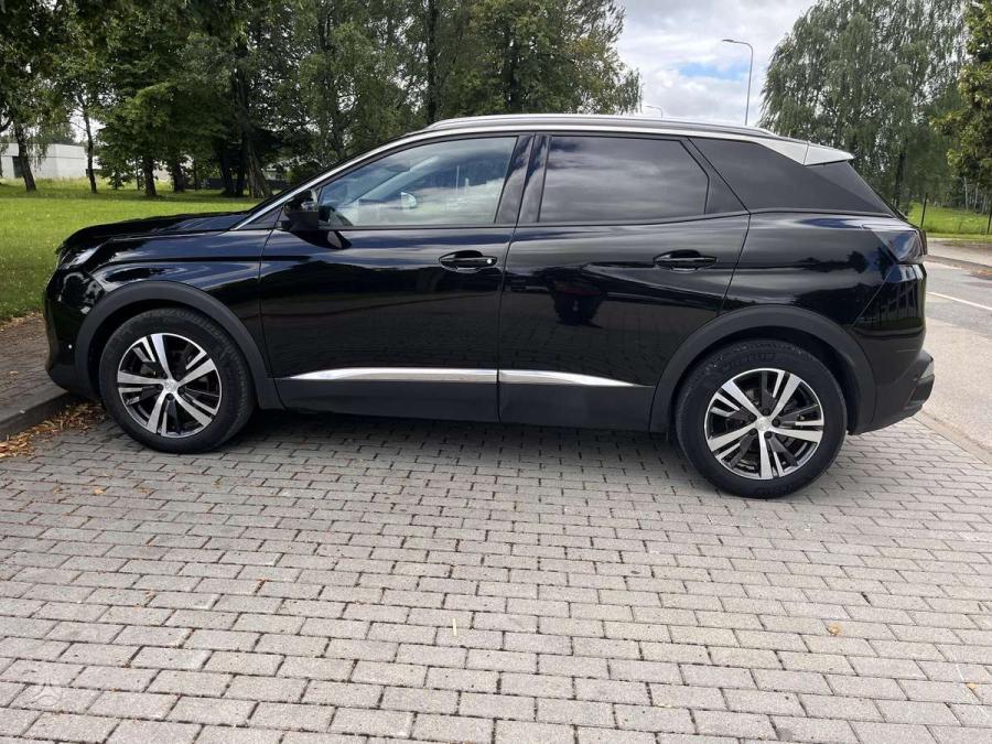 Black Peugeot 3008 2021 in Taurage, with an engine capacity of 1.50 L and mileage of 249 thousand km for 12900 €, photo 3 on AUTOMOTO.COM.LV