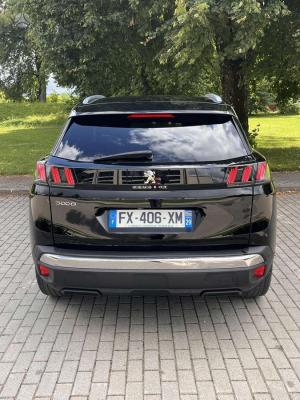 Black Peugeot 3008 2021 in Taurage, with an engine capacity of 1.50 L and mileage of 249 thousand km for 12900 €, photo 5 on AUTOMOTO.COM.LV
