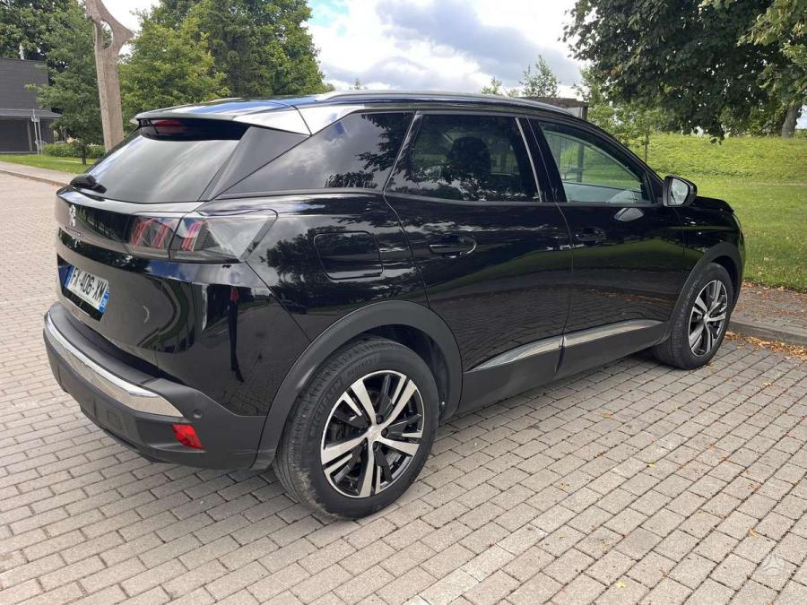 Black Peugeot 3008 2021 in Taurage, with an engine capacity of 1.50 L and mileage of 249 thousand km for 12900 €, photo 7 on AUTOMOTO.COM.LV