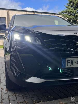 Black Peugeot 3008 2021 in Taurage, with an engine capacity of 1.50 L and mileage of 249 thousand km for 12900 €, photo 9 on AUTOMOTO.COM.LV