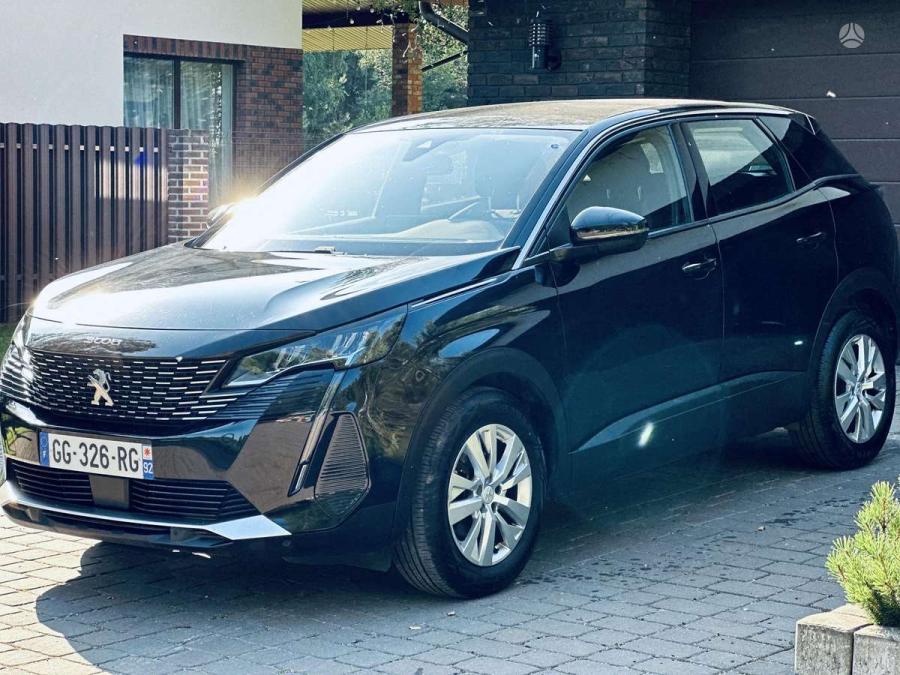 Melns Peugeot 3008 2022 Viļņa, ar dzinēja tilpumu 1.50 L un nobraukumu 170 tūkst. km par 12766 €, foto 1 vietnē AUTOMOTO.COM.LV