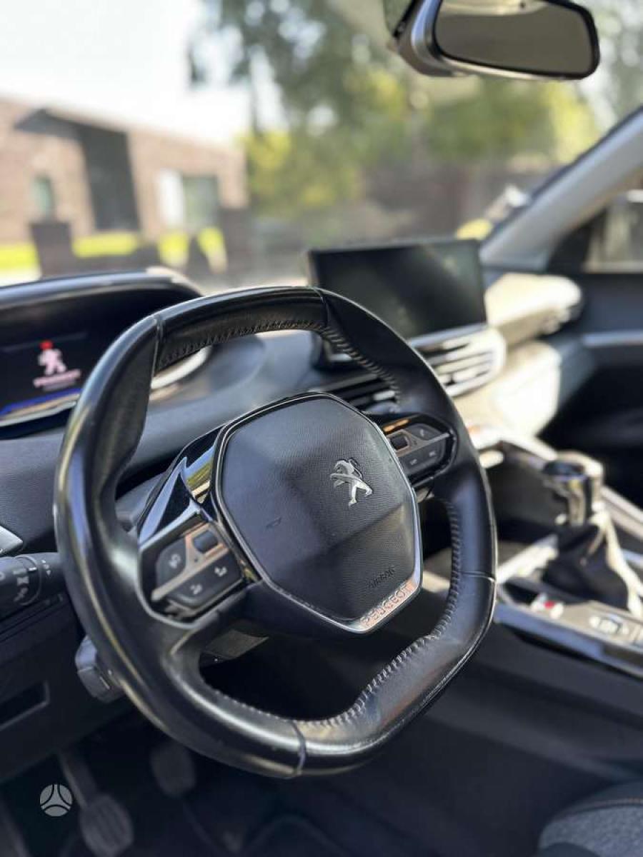Melns Peugeot 3008 2022 Viļņa, ar dzinēja tilpumu 1.50 L un nobraukumu 170 tūkst. km par 12766 €, foto 22 vietnē AUTOMOTO.COM.LV
