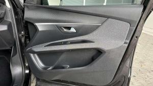 Black Peugeot 3008 2022 in Vilnius, with an engine capacity of 1.50 L and mileage of 176 thousand km for 12935 €, photo 21 on AUTOMOTO.COM.LV