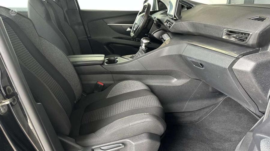 Black Peugeot 3008 2022 in Vilnius, with an engine capacity of 1.50 L and mileage of 176 thousand km for 12935 €, photo 22 on AUTOMOTO.COM.LV