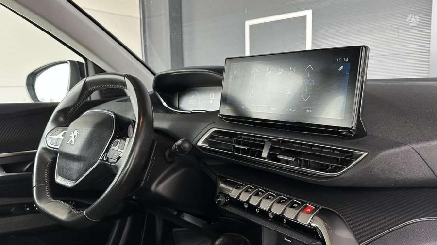 Black Peugeot 3008 2022 in Vilnius, with an engine capacity of 1.50 L and mileage of 176 thousand km for 12935 €, photo 23 on AUTOMOTO.COM.LV