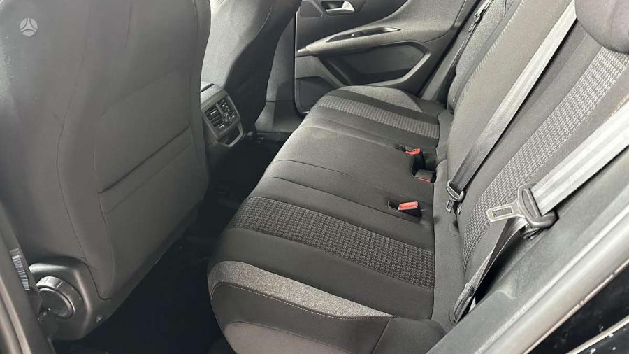 Black Peugeot 3008 2022 in Vilnius, with an engine capacity of 1.50 L and mileage of 176 thousand km for 12935 €, photo 29 on AUTOMOTO.COM.LV